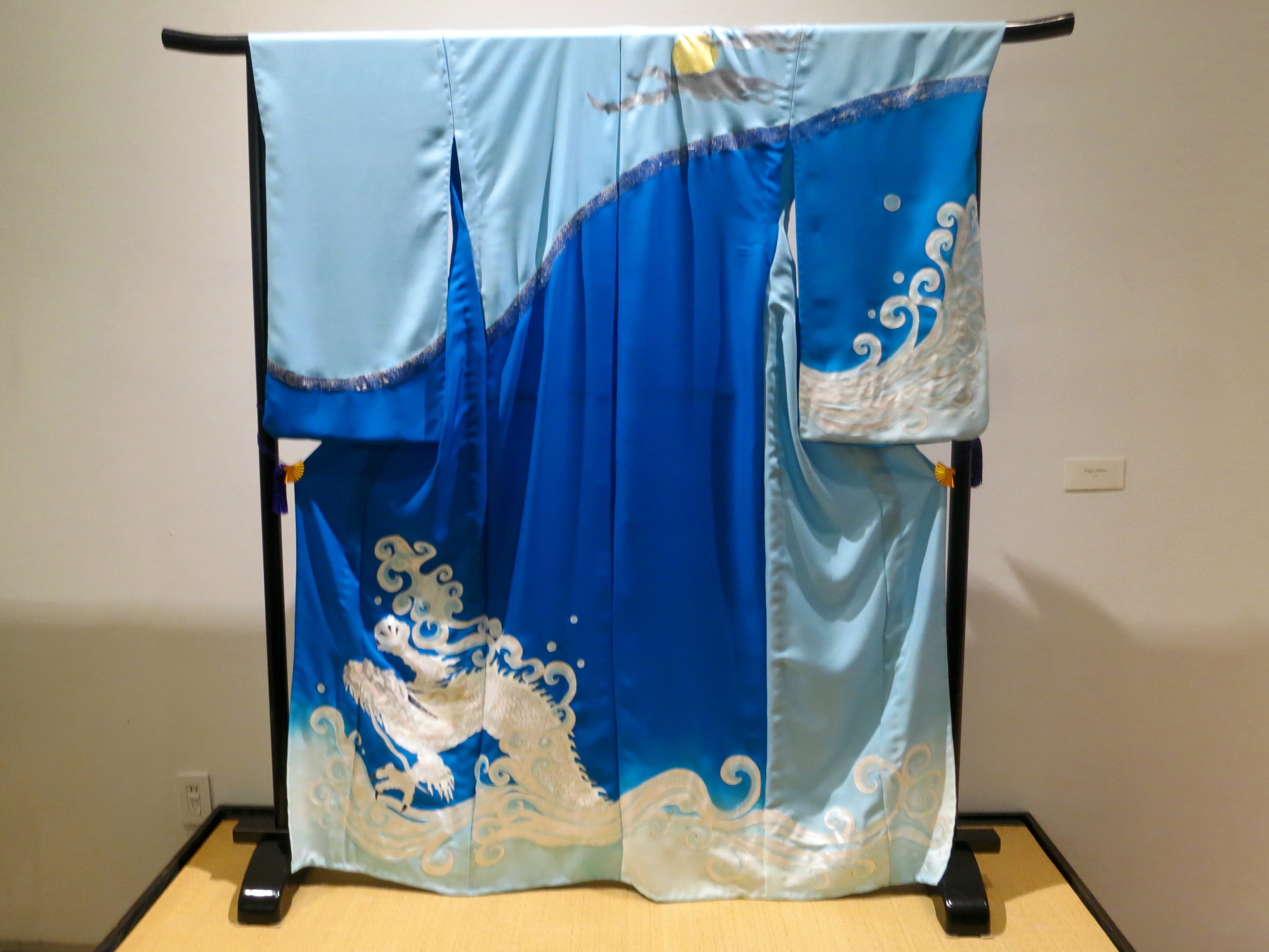 Mythical Dragons Captured on Cloth – Derailments of Thought